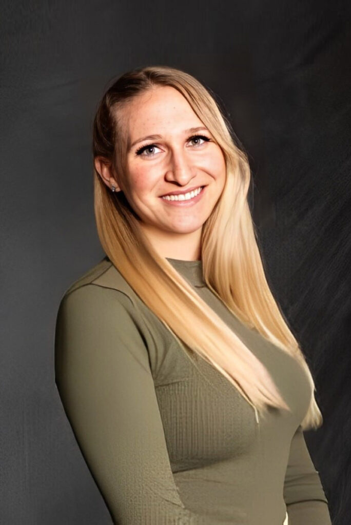 Lauryn Ciszek, MSN, FNP-C - Del Rey MD | Sinus | Allergy | ENT